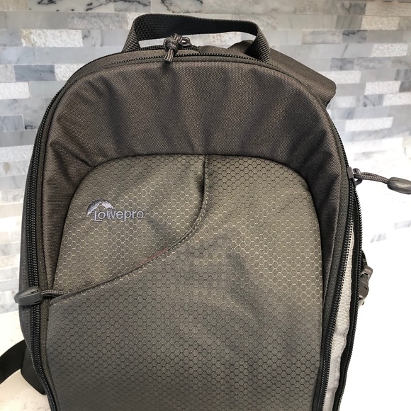 Lowepro | Cameras, Photo & Video | Lowepro Transit Sling 25 Aw Camera ...